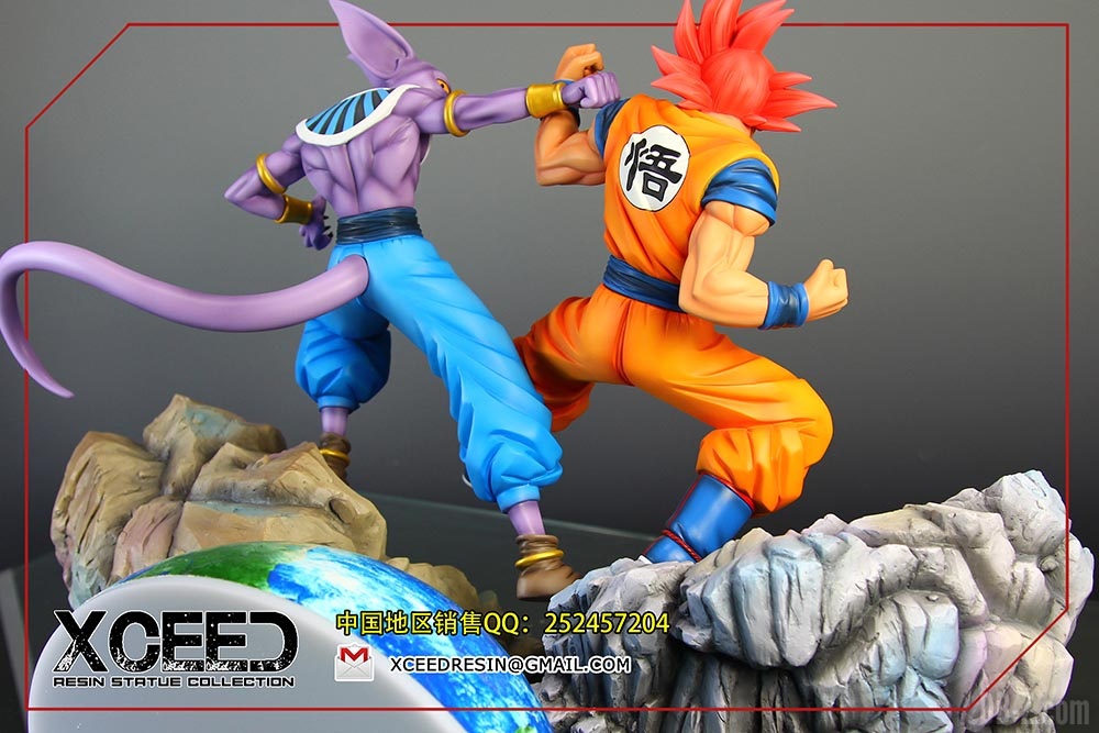 Statue de Goku vs Beerus (version finale)