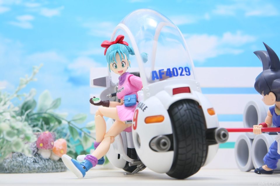 Unboxing de la figurine Dragon Ball SHFiguarts Moto de Bulma (Hoi-Poi ...